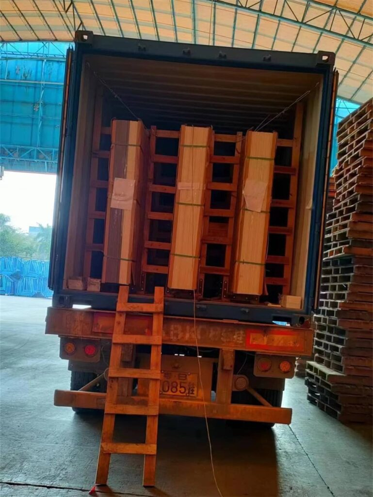 Sintered Stone Slabs Load Container Detail - LINX SURFACES