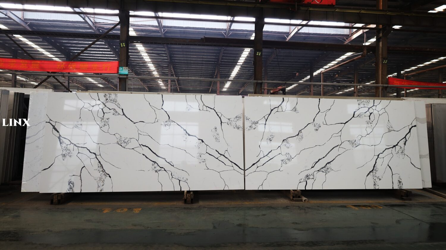 A Super Popular Quartz Stone Calacatta Pattern And Its Countertop ...