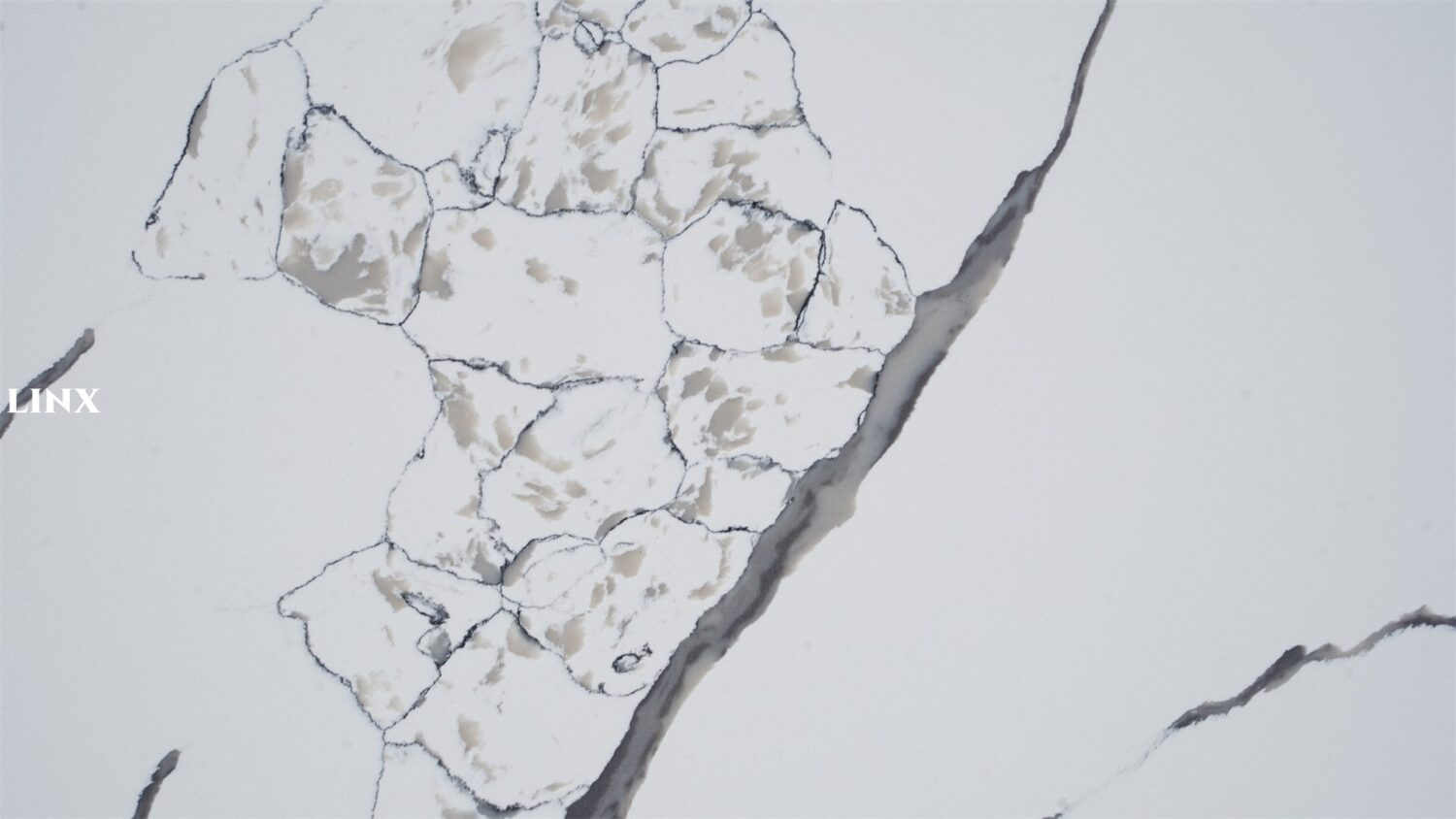 A Super Popular Quartz Stone Calacatta Pattern And Its Countertop ...